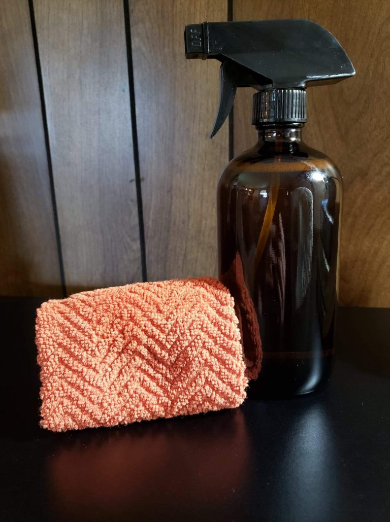 How to Make a Simple All Purpose Cleaner • Grace in the Home